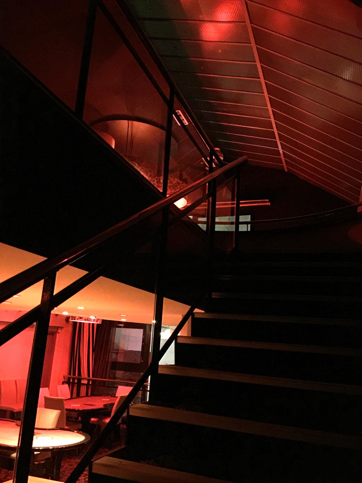 verrière-rouge - chippendaleschippendales